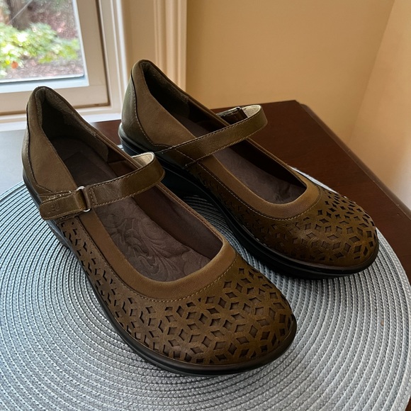Jambu | Shoes | Jbu By Jambu Memory Foam Mary Jane Shoes | Poshmark